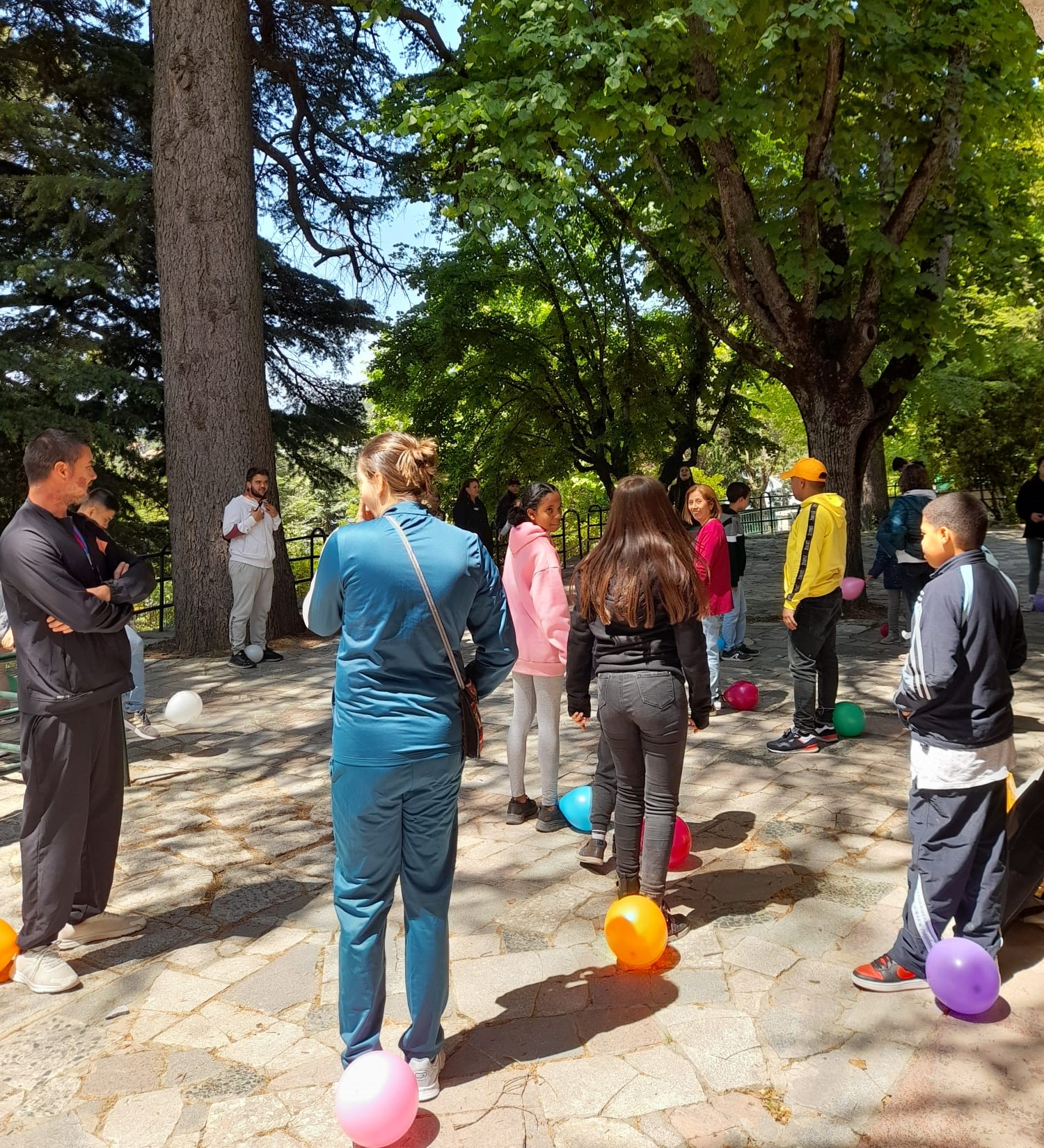 Un respiro familiar en plena naturaleza | Caritas Madrid